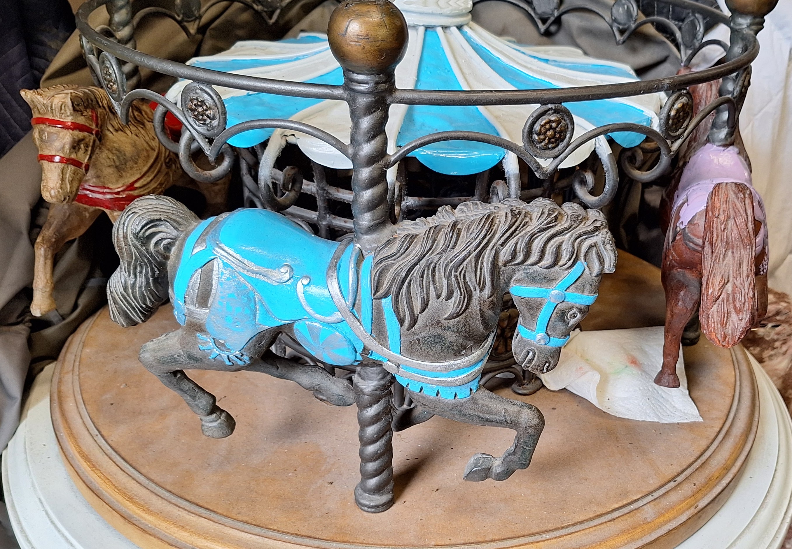 Custom Painted Carousel 4 Horse Table > Carousel Tables & More ...